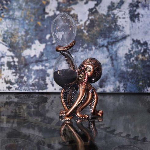 Mechanical octopus. Sand timer. – Labyrinth
